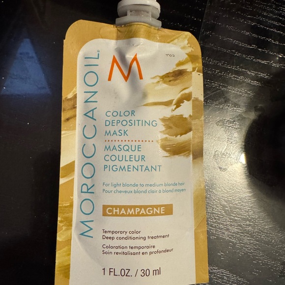 Moroccanoil | Grooming | Moroccanoil Color Depositing Mask Champagne ...